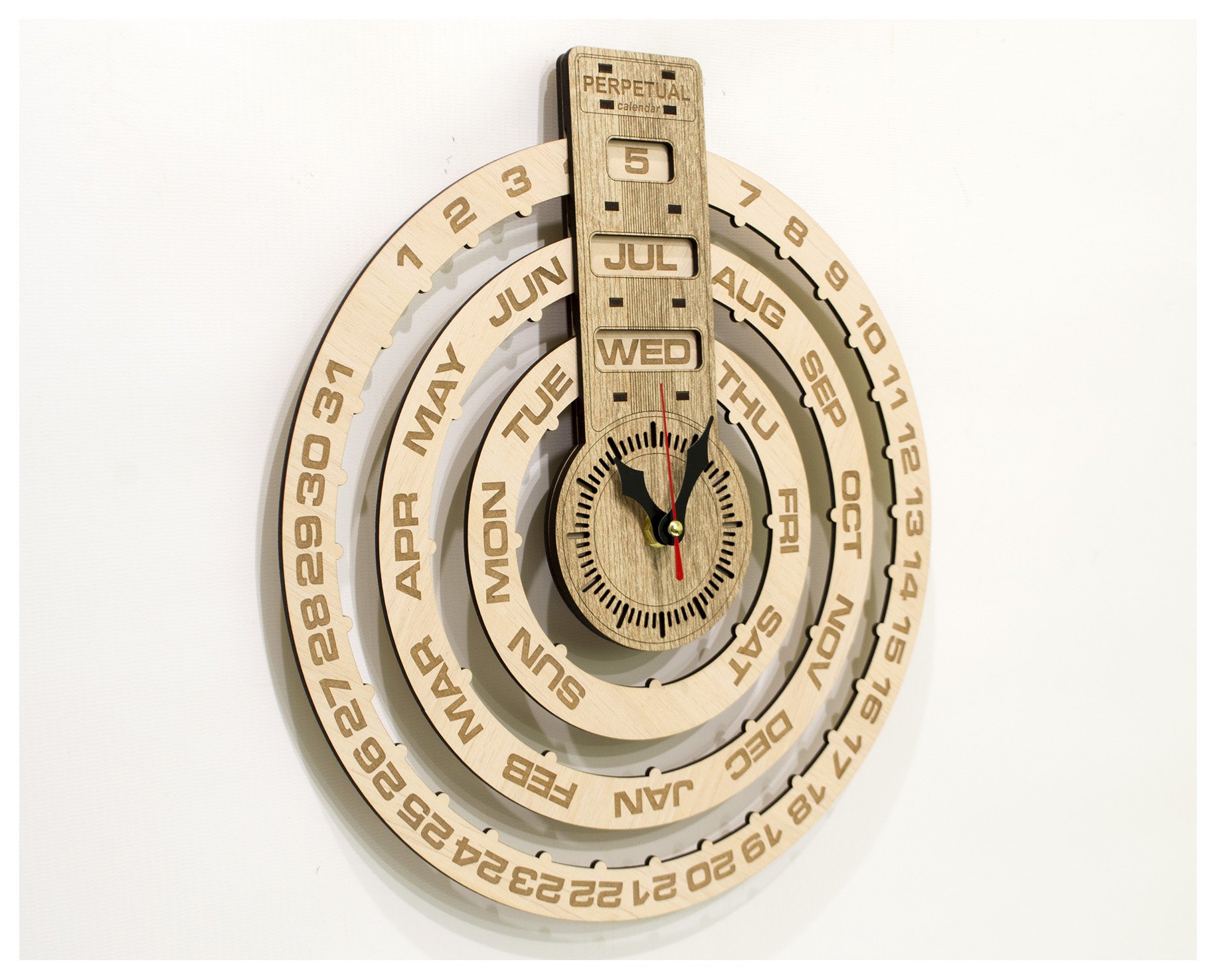 Ξύλινο ημερολόγιο με ρολόι / lasercut.gr